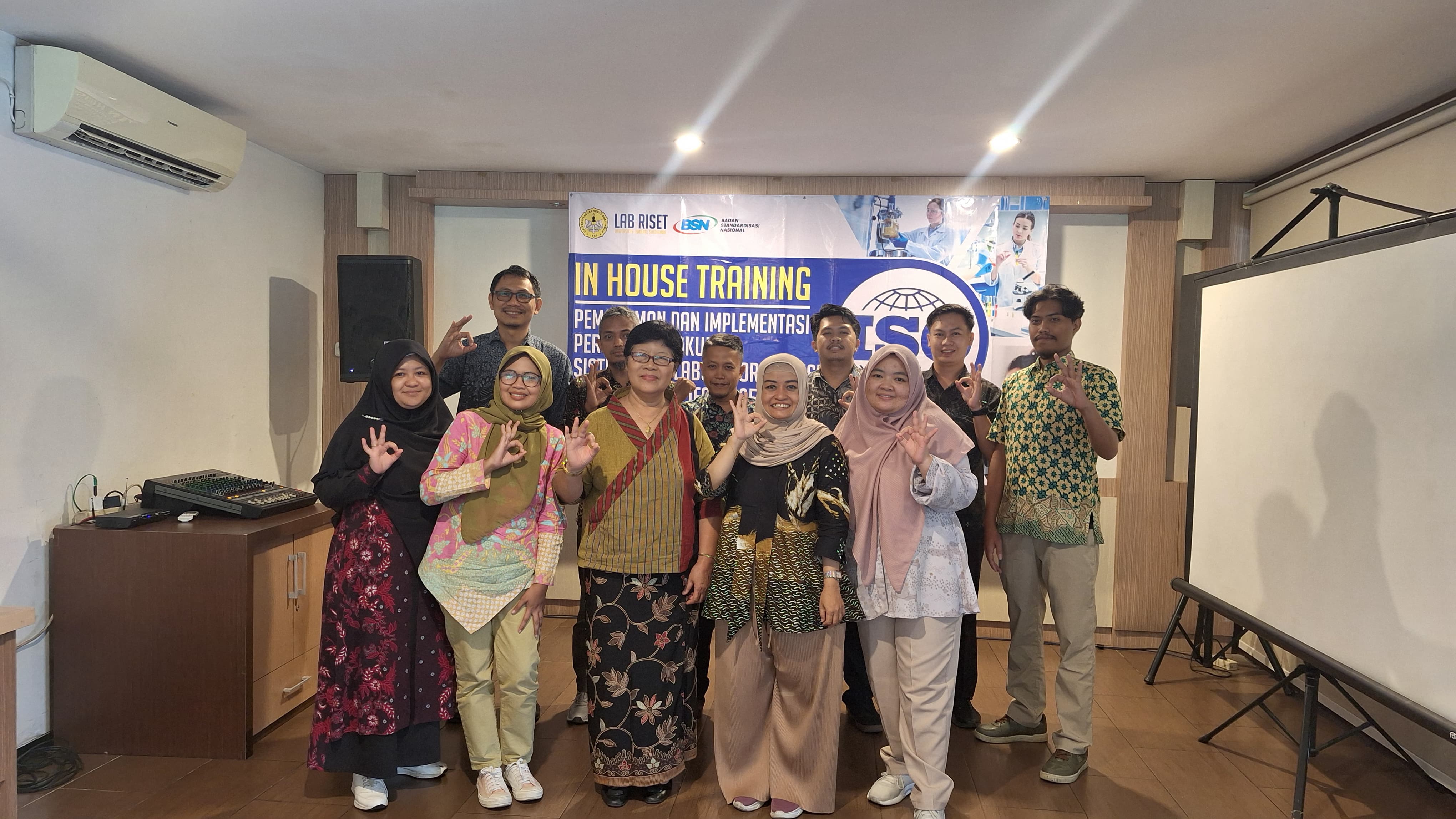 In House Training “Pemahaman dan Implementasi Perubahan Dokumen Sistem ...