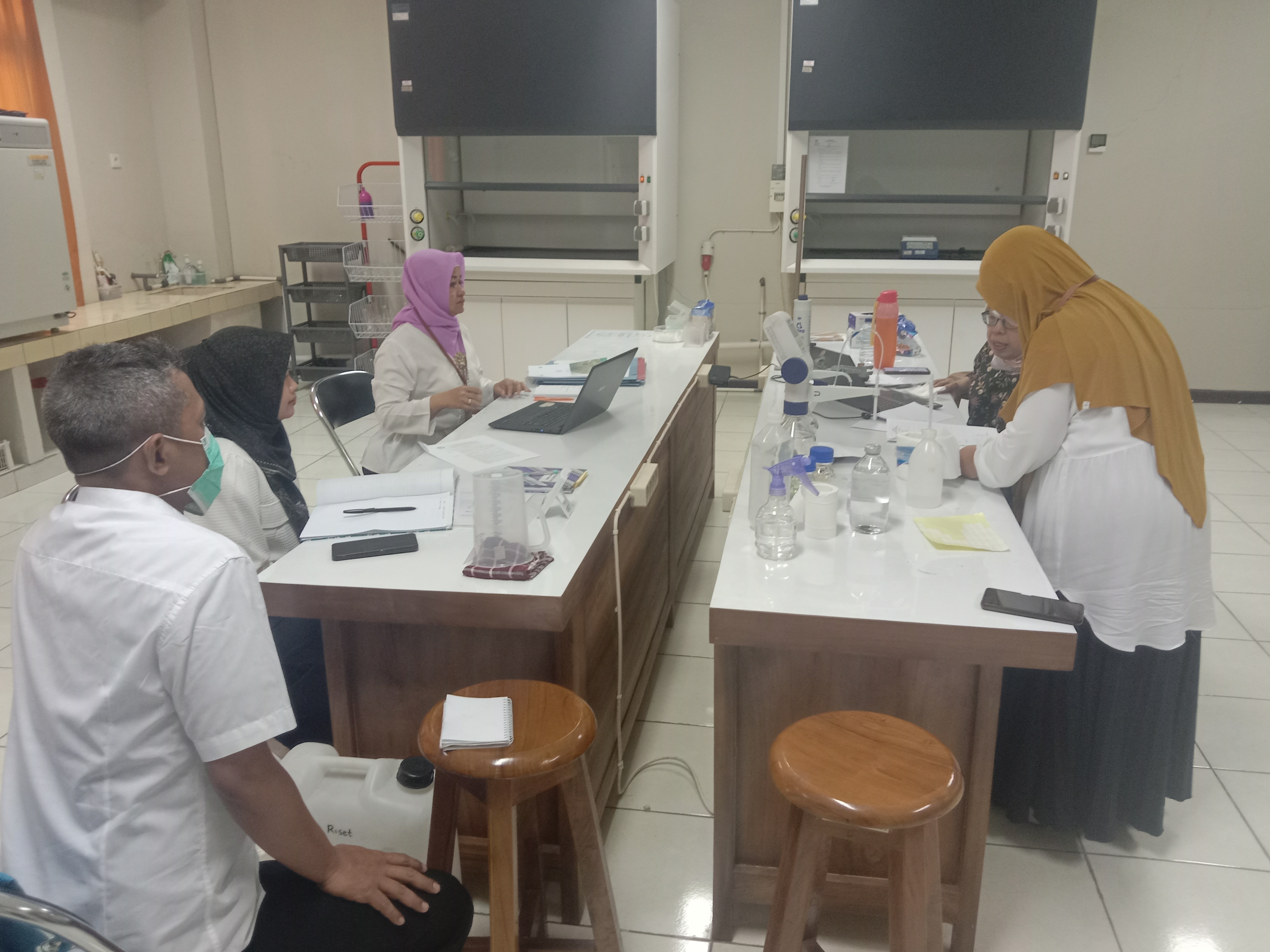 Asesmen Awal dan Witness oleh KAN pada Laboratorium Riset Universitas ...